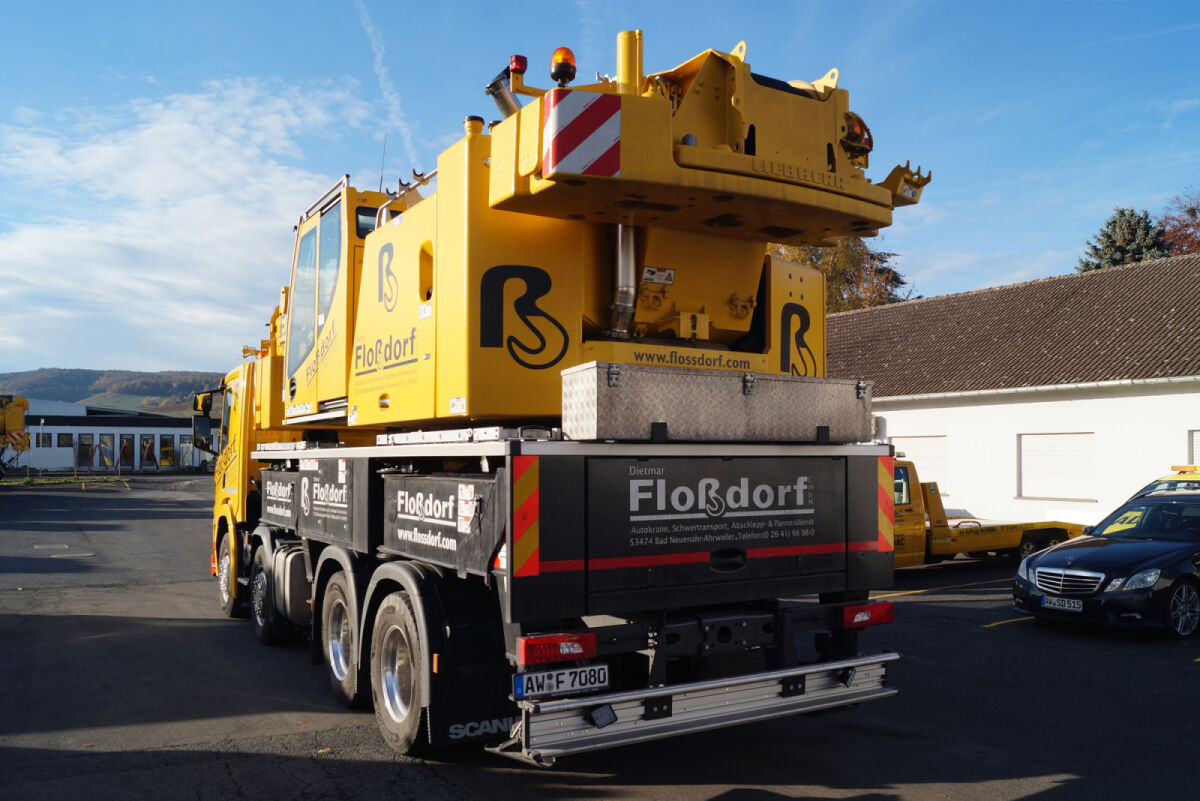 Floßdorf; SCANIA P LOW CP20 8X4 LIEBHERR | WSI Models